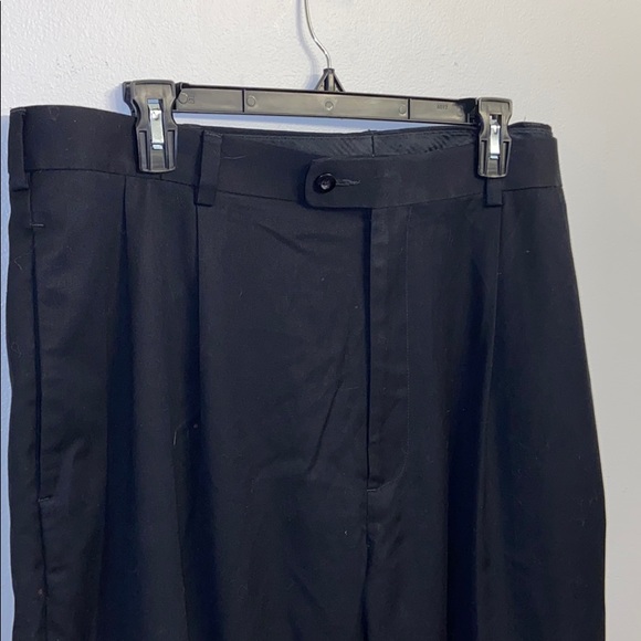 Covington | Pants | Mens Pleated Pants With Pockets | Poshmark
